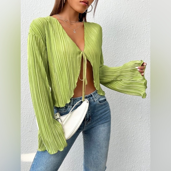 Zaful | Tops | Zaful Tie Front Flounce Sleeve Crop Blouse Womens Size ...